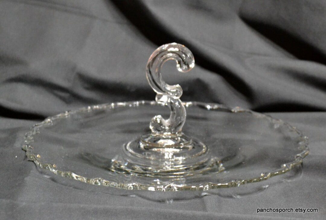 Vintage CENTURY Clear Glass Tray With Center Handle Sandwich Tidbit ...