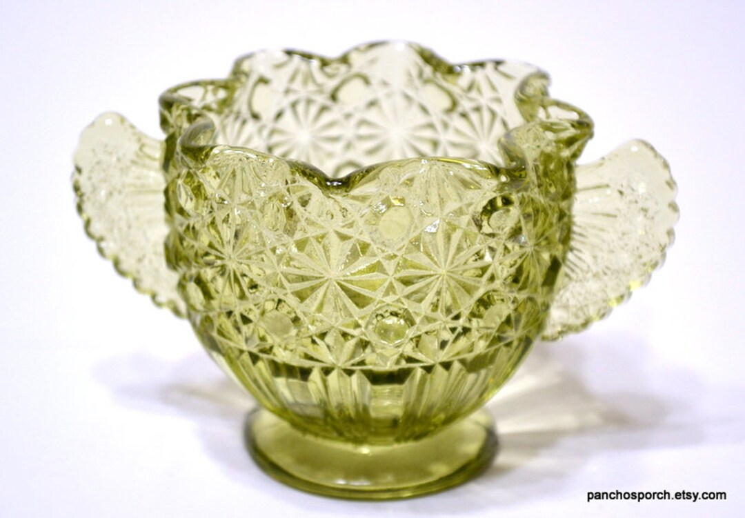 Vintage Daisy Button Open Sugar Bowl Colonial Green Glass Ruffle Rim ...