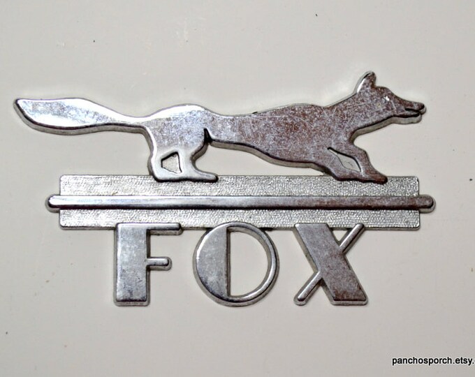 Vintage Fox Car Dealer Emblem Logo Running Fox Chevrolet Baltimore ...