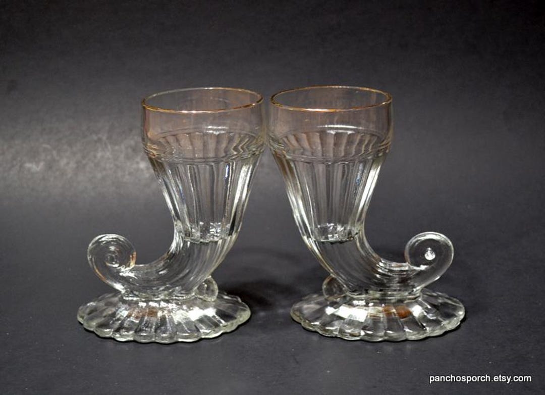 Vintage Jeannette Glass Cornucopia Vase Set: Horn of Plenty With Gold ...