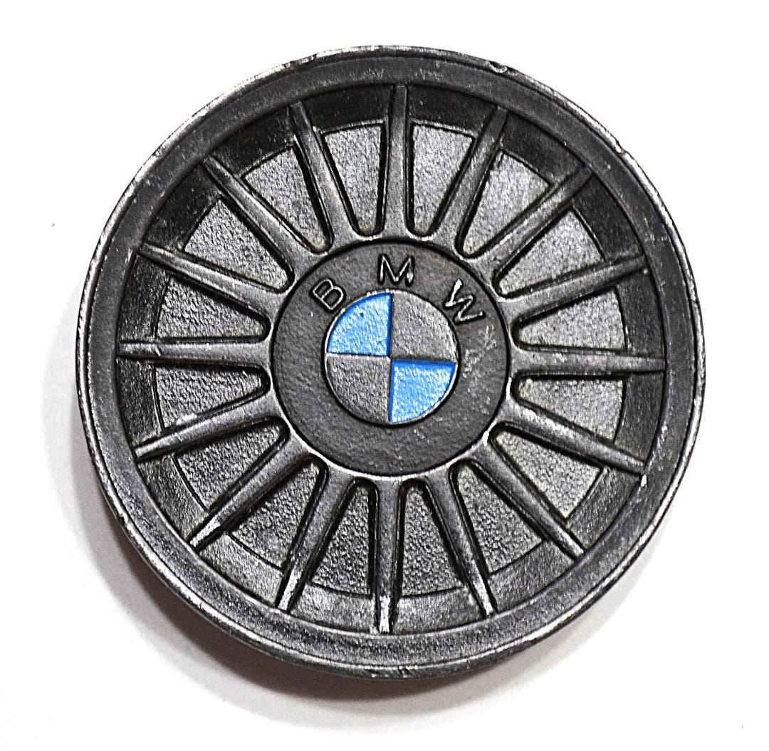 Vintage BMW Belt Buckle Wheel Shaped Spoke Wheel 1977 BMW-NA Inc ...