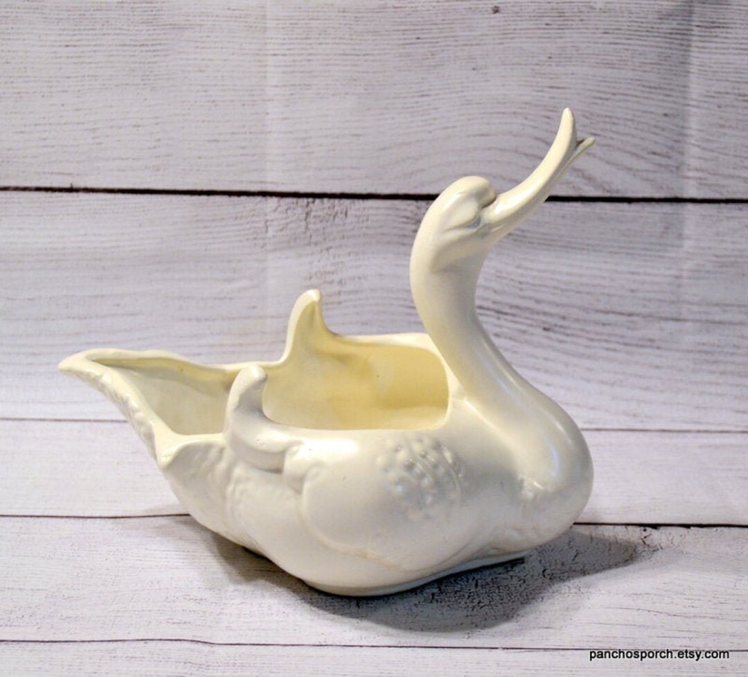 Vintage Hull Swan Planter Creamy White Swimming Bird Mid Century Hull ...
