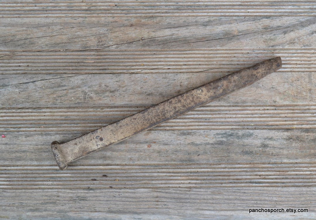 Vintage Metal Spike Nail Square Primitive Rustic Relic Rusty Metal Man ...