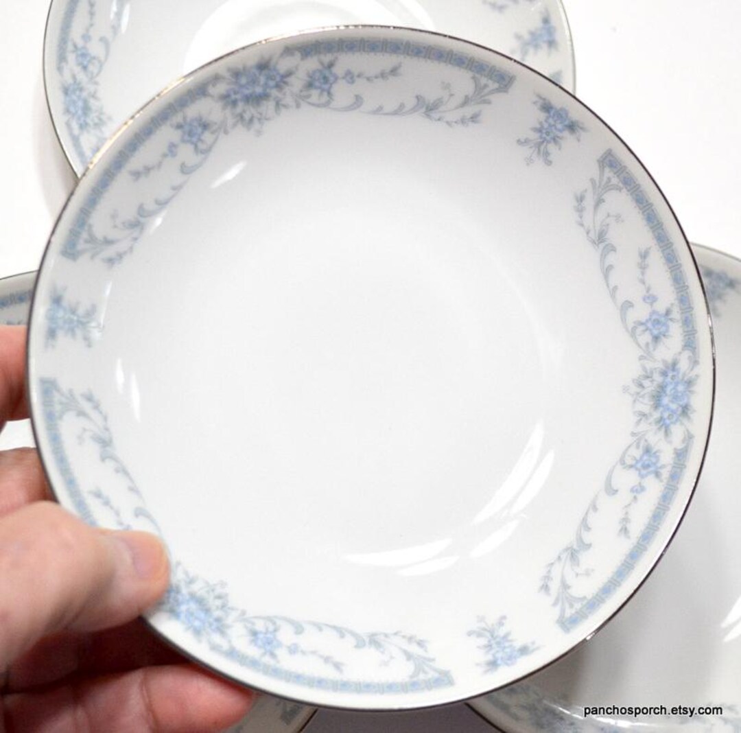 Vintage Sheffield Blue Whisper Fruit Bowls - Set of 4 Floral Platinum ...