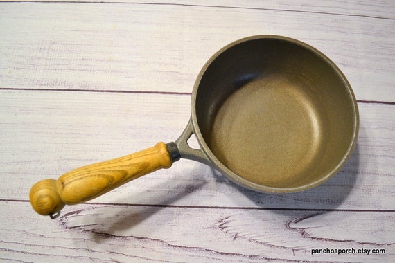 Pots & Pans Wooden Handle GHC JAPAN Pan Kitchen Tool Cast Iron Enamel ...