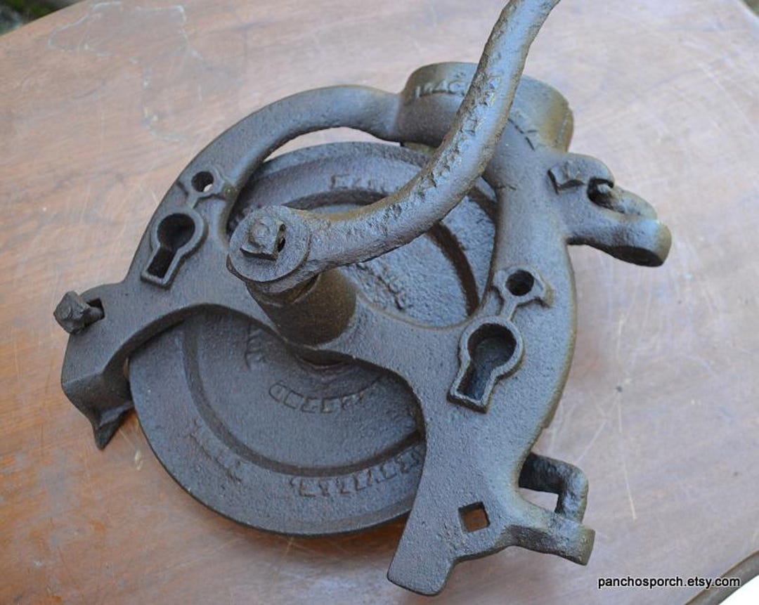 Vintage Black Hawk Corn Sheller: Hand Crank Farm Tool, Rustic Decor - Etsy