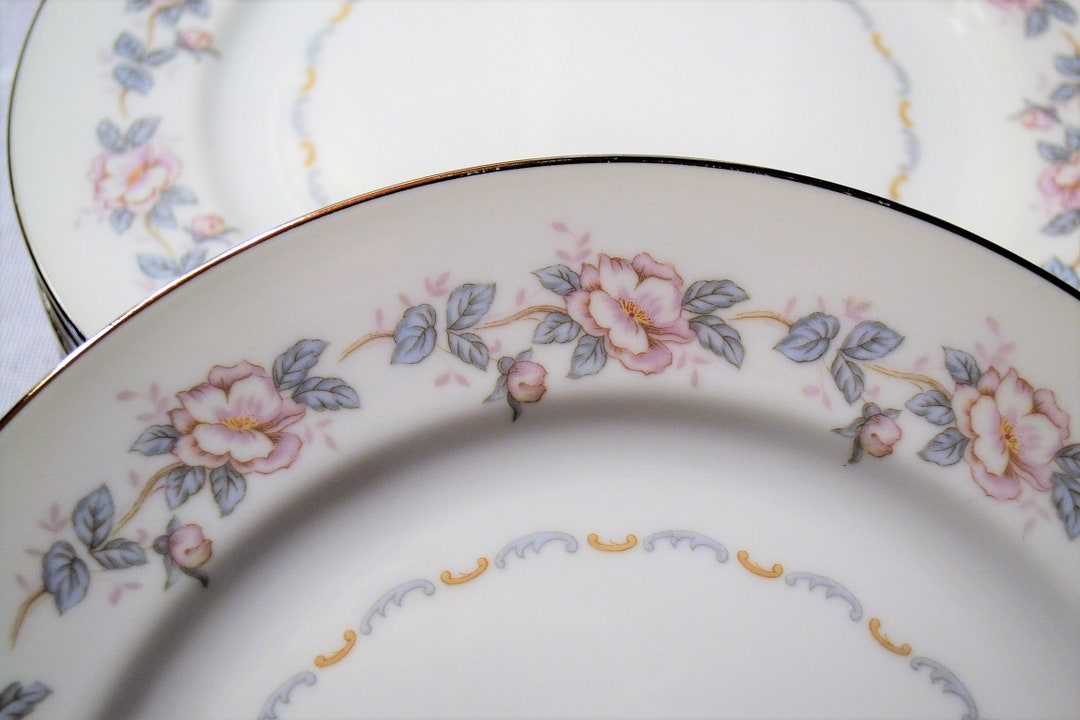 Vintage Mikasa Westwood Dinner Plate Set of 6 Pink Blue Floral Platinum ...