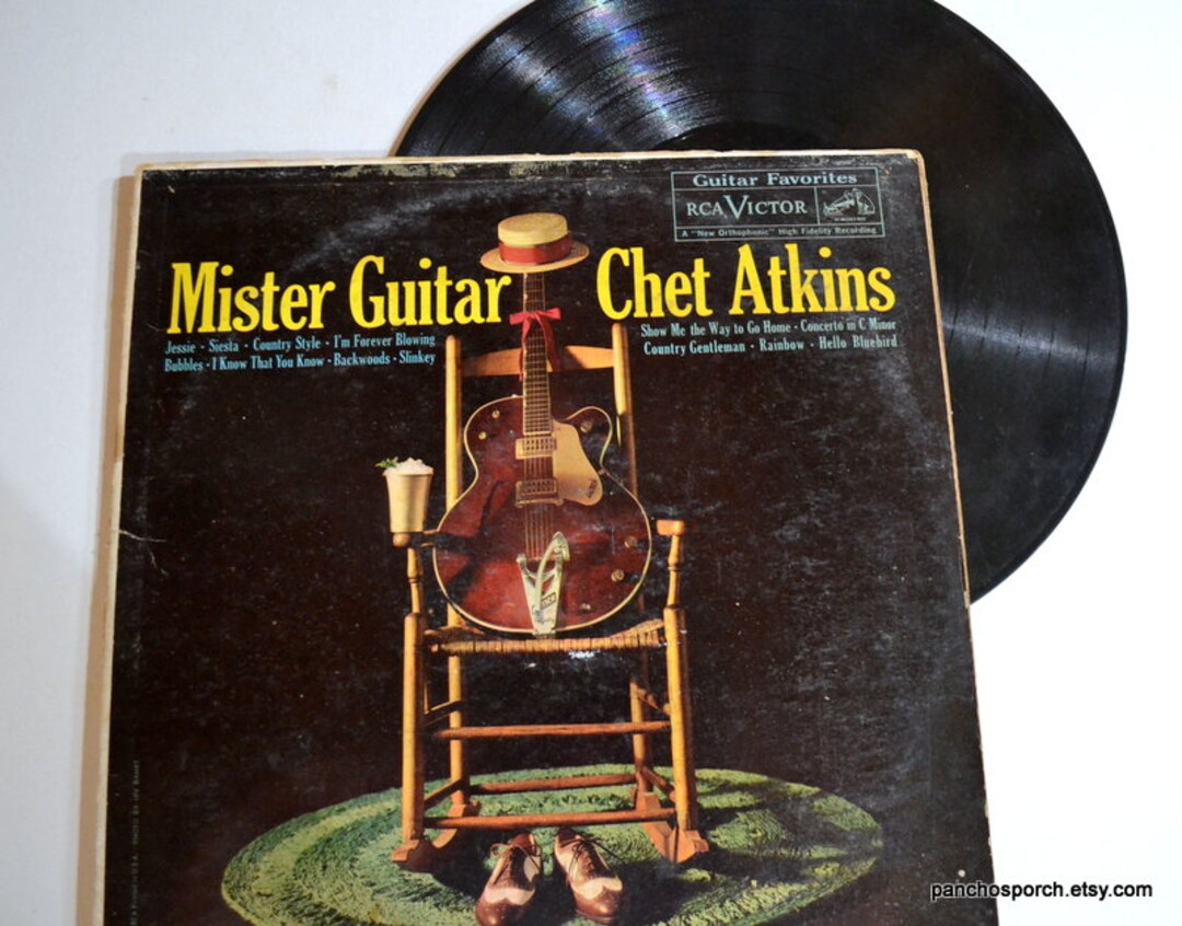 Vintage Chet Atkins Mr. Guitar Vinyl LP: 1959 RCA Records - Etsy