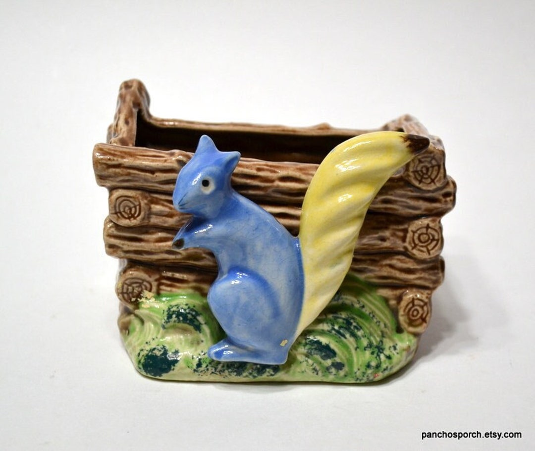 Vintage Squirrel Planter Blue Yellow Tail Log Pile Funky Quirky Kitsch ...