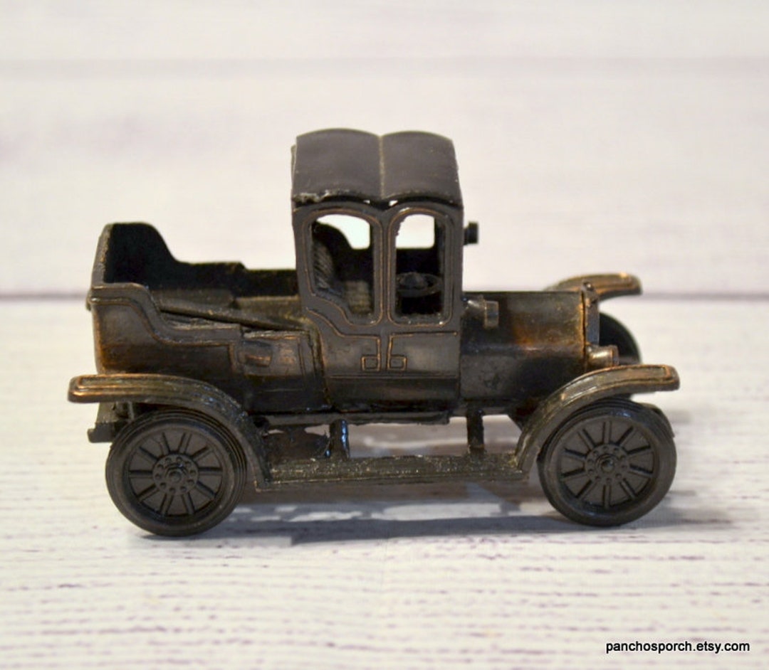 Vintage Metal Automobile Pencil Sharpener 1907 Fiat Diecast Metal Car ...
