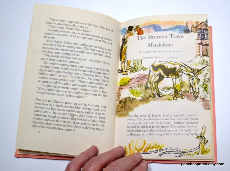 1960 Bremen Town Musicians: Vintage Children's Storybook - Etsy