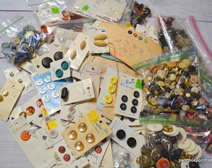 Vintage Button Lot Button Collection Buttons on Cards Various Colors ...