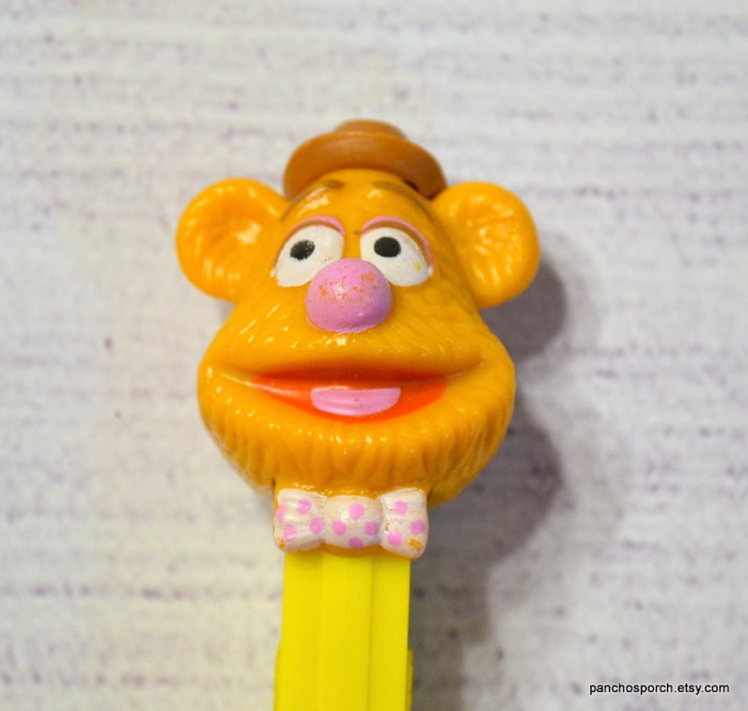 Vintage Fozzie Bear Pez Candy Dispenser Jim Henson Muppets Collectible ...