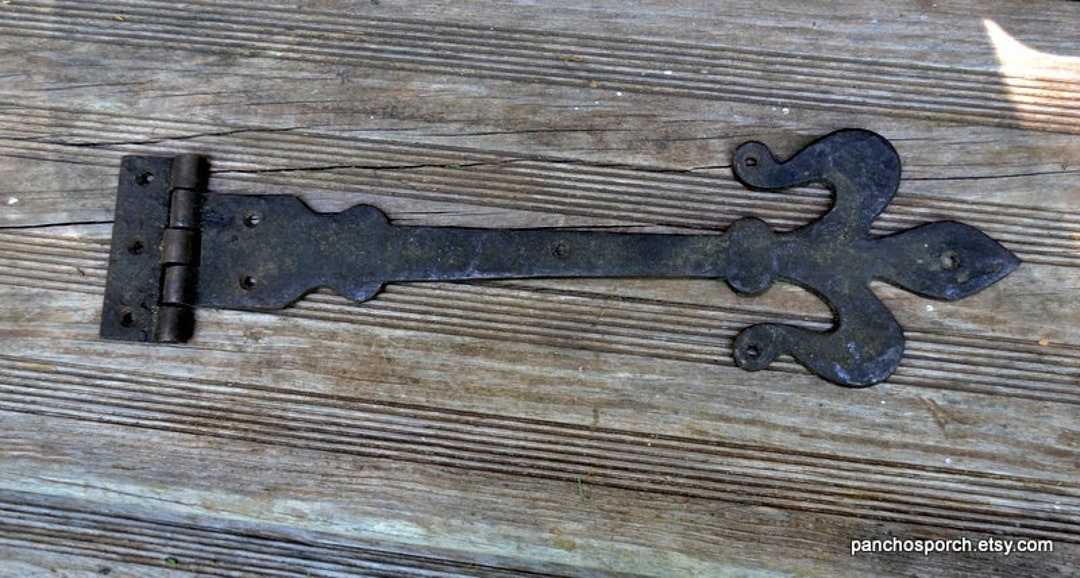 Vintage Cast Metal Door Hinge Ornate Fleur De Lis Rustic Metal Door ...