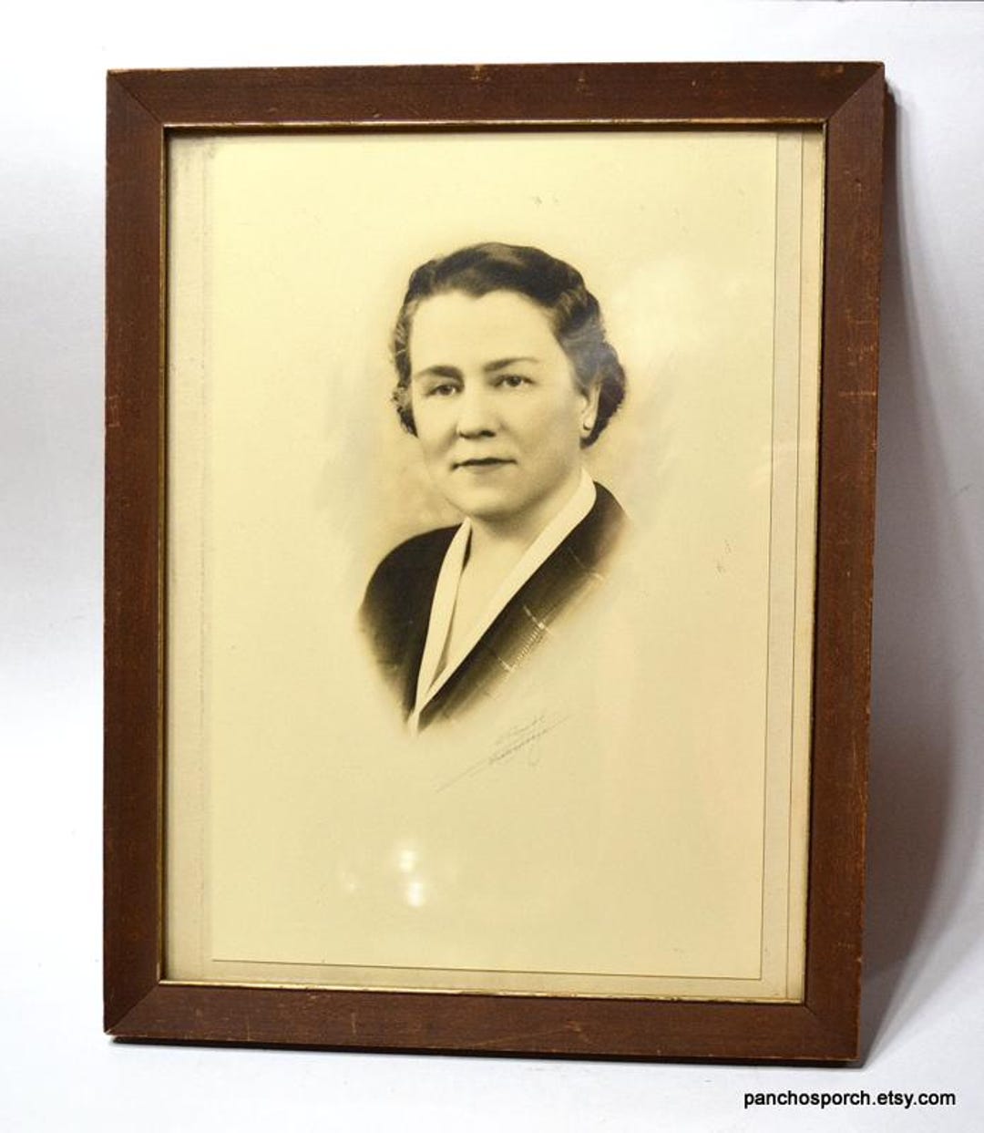 Vintage Sepia Woman Portrait: Framed Family Photo, Nostalgic Wall Decor ...