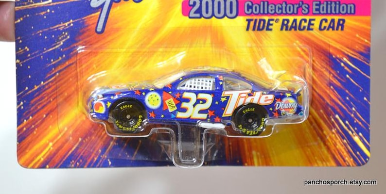Vintage Tide Race Car 1:64 Diecast Hot Wheels 2000 NASCAR Collectible ...