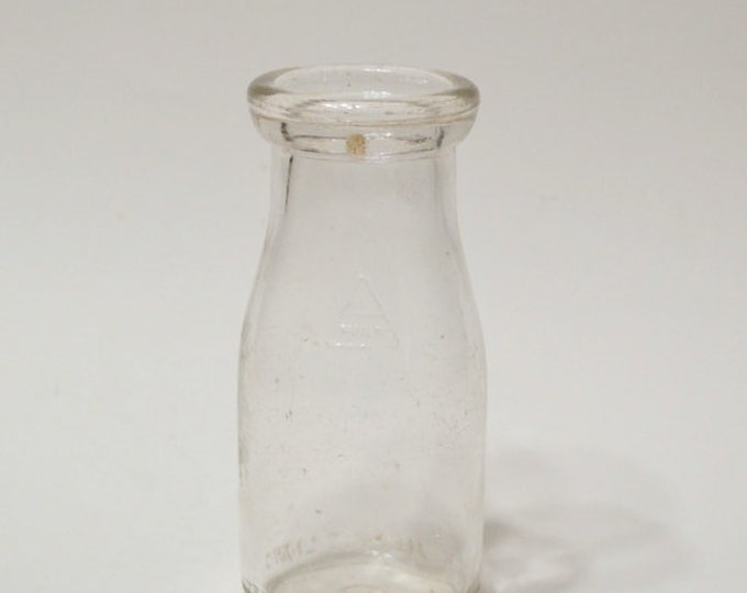 Vintage Half Pint Milk Bottle Cream Dairy Glass Bottle Small Size MTC Farmhouse Kitchen Decor ...