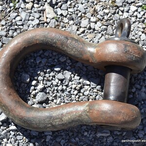 Vintage Metal Shackle D Ring: WLL 25T, Japan Hardware, Man Cave Decor ...