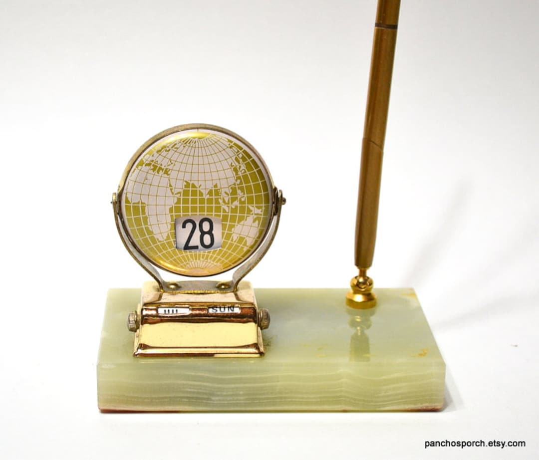 Vintage Perpetual Calendar Pen Holder Onyx Base Working Desk Calendar ...