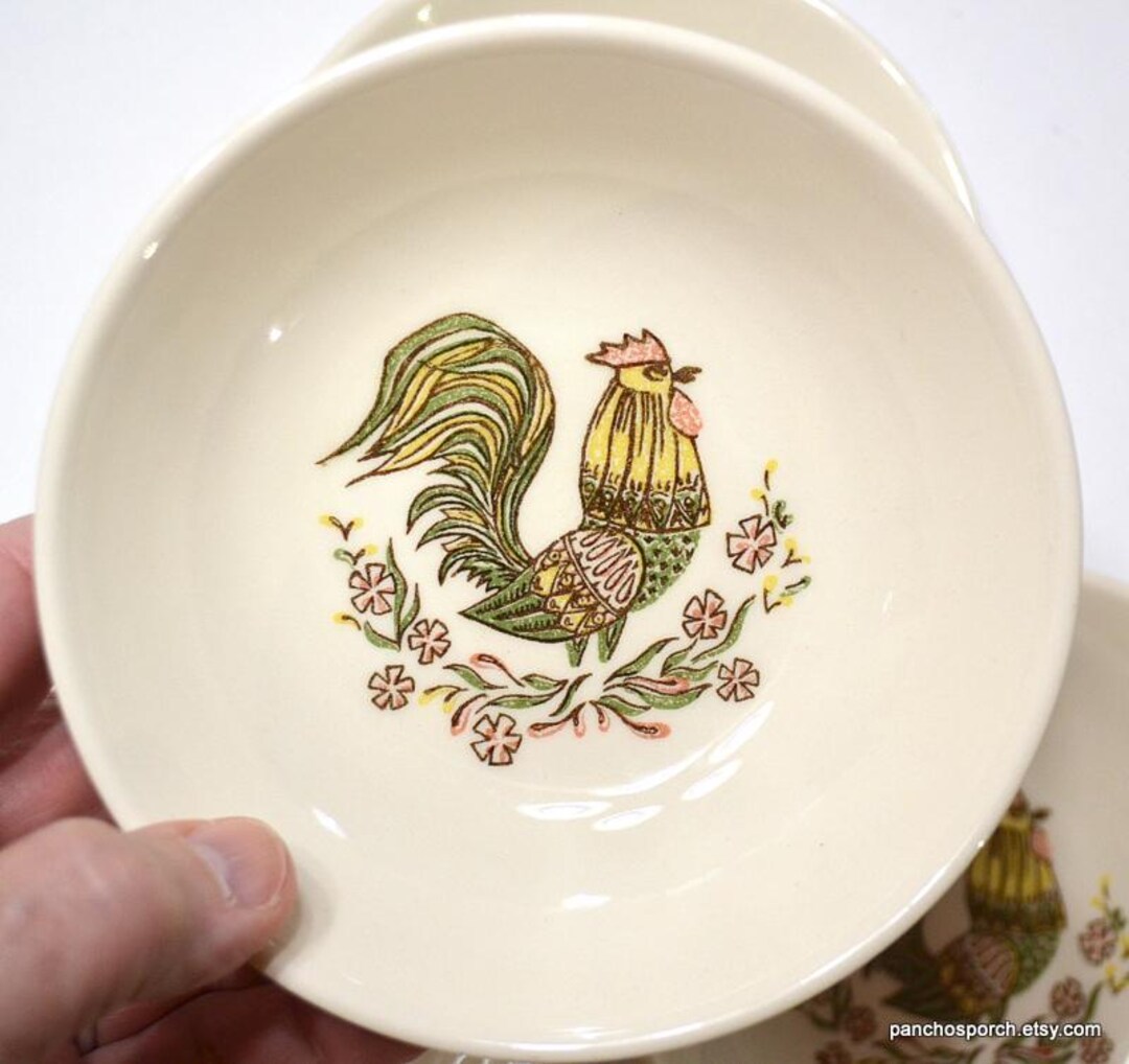 Vintage ROOSTER Fruit Bowl Set of 4 Taylor Smith Taylor TS&T Yellow ...