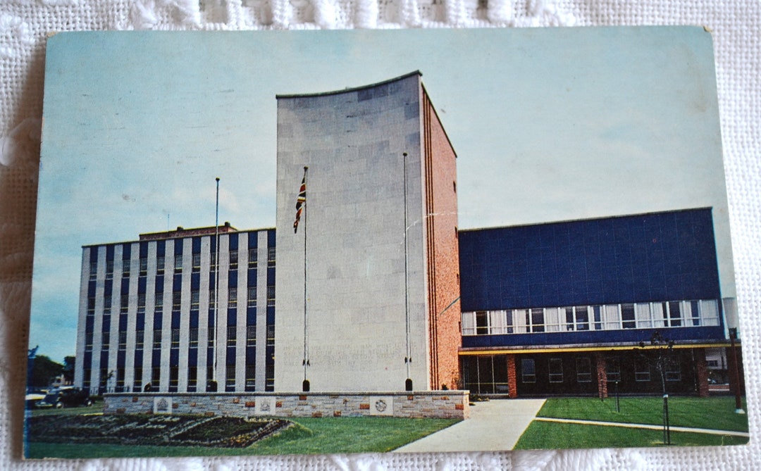 Vintage CANADA Postcard Ontario City Hall Building Souvenir Used Post ...