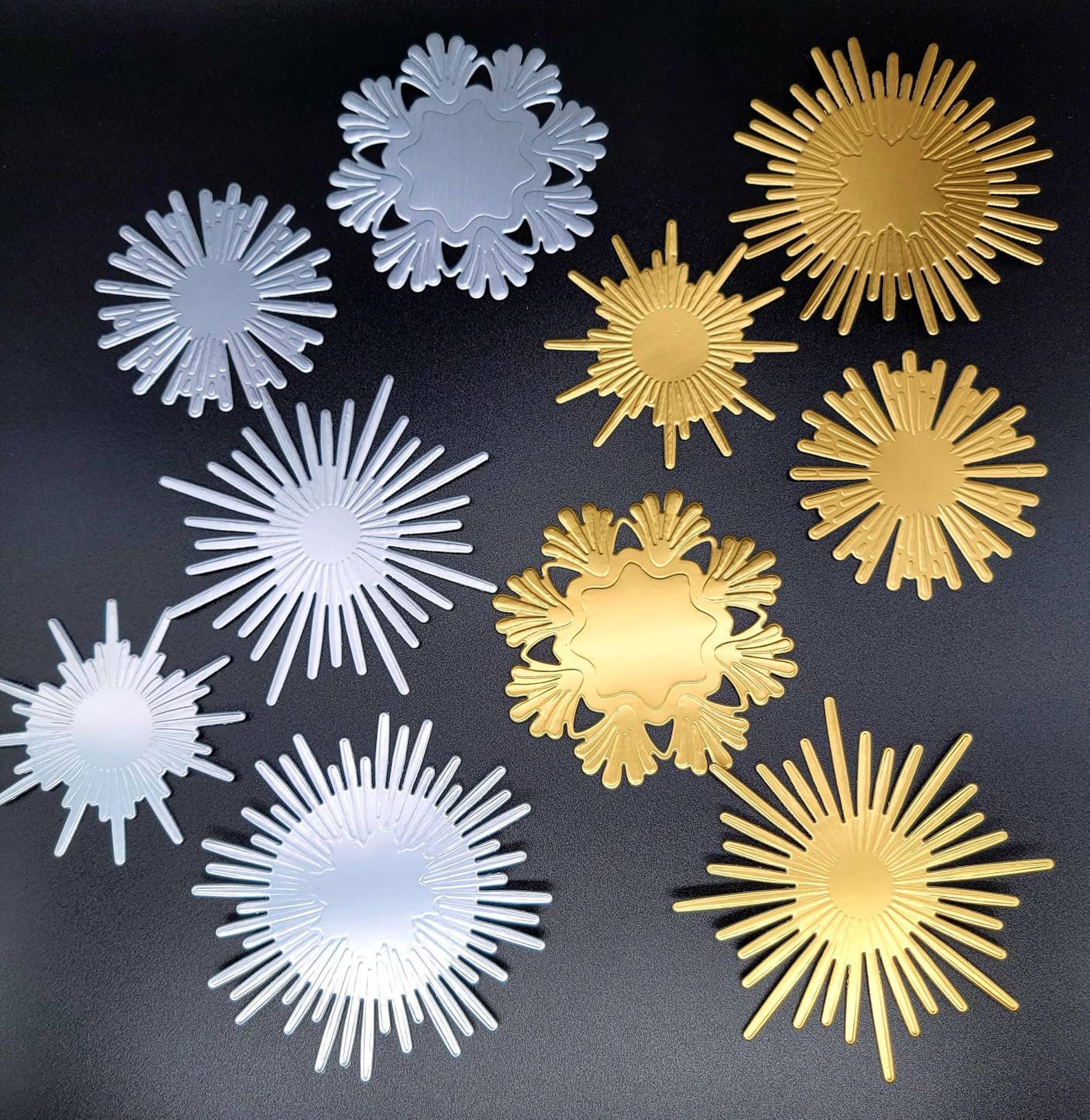 10 DAZZLING Starburst Cut & Emboss Dies Bright Stars Red Green, Rose ...