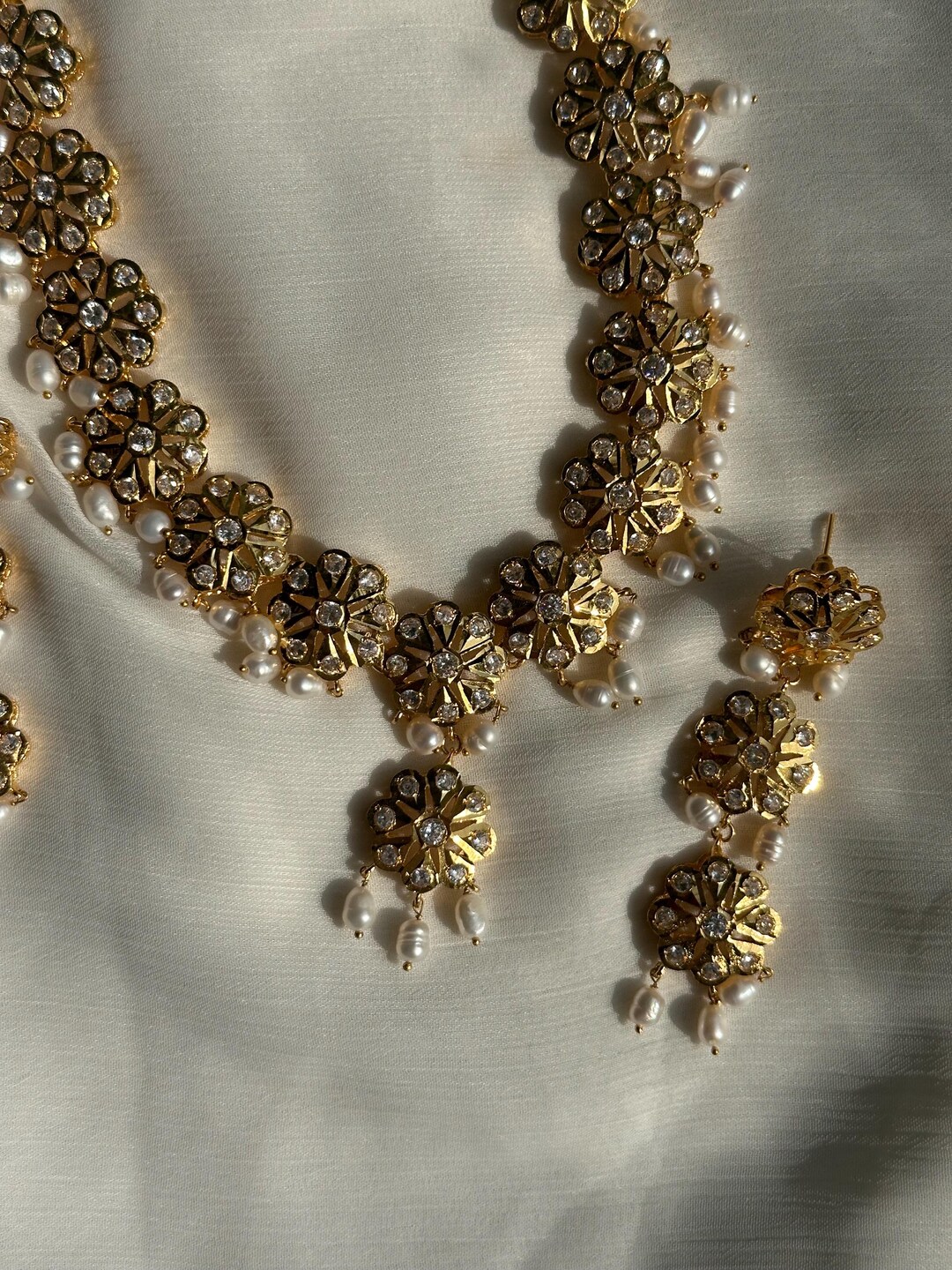 Phool Necklace Set in White Pearls 21 Karat Gold Plated Silver - Etsy