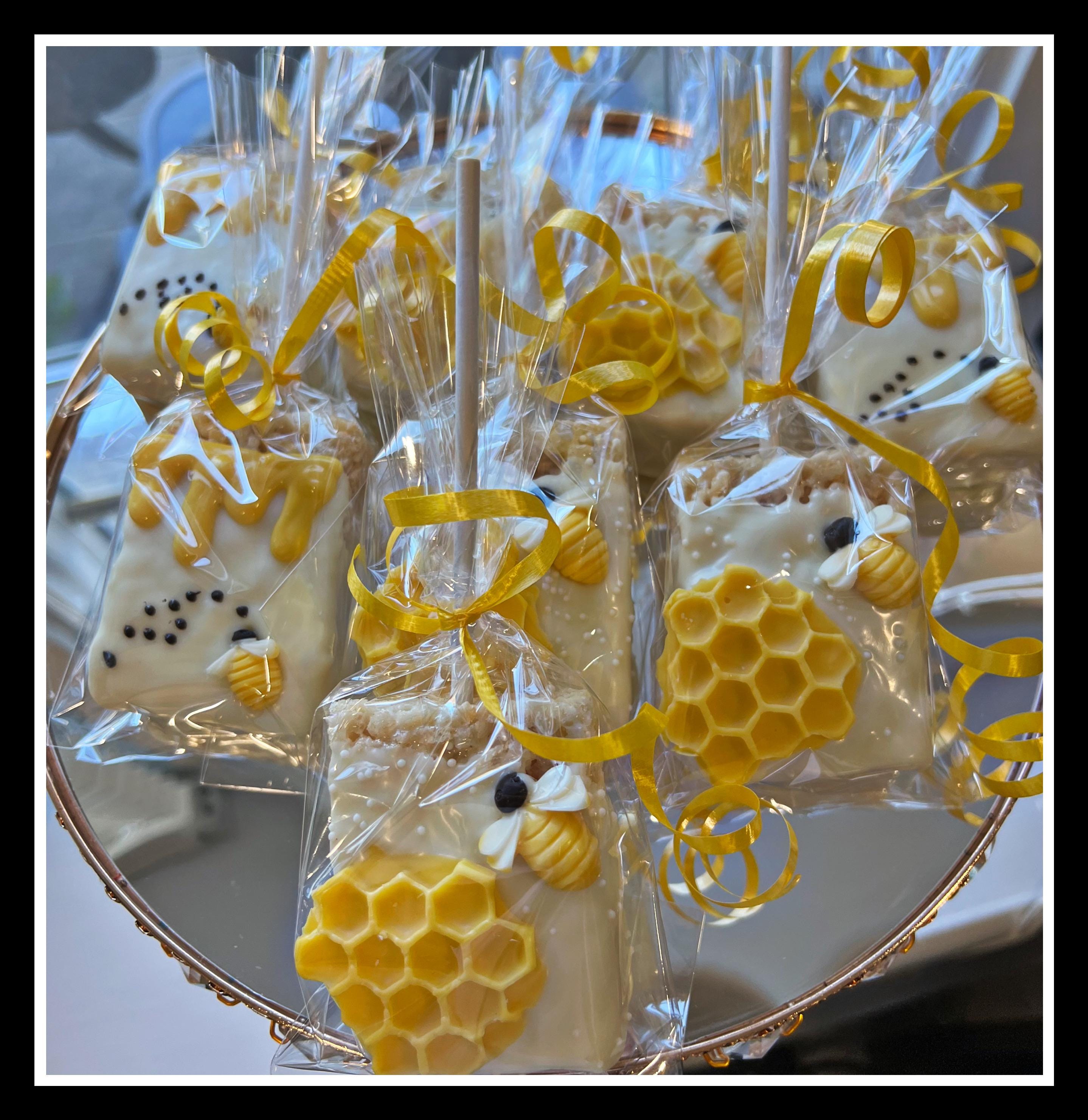Bee Rice Krispie Treats: Bumble Bee Party Favors - Etsy