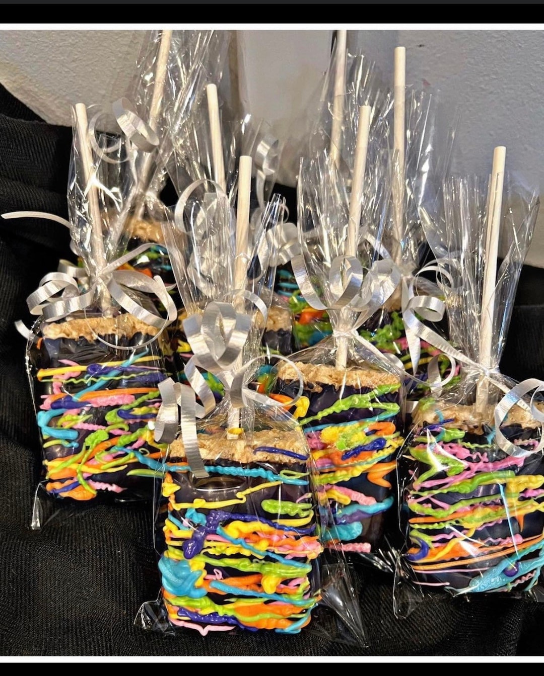 Neon Chocolate Treats: Glow Theme Krispies, Oreos, Pretzels or Cake ...