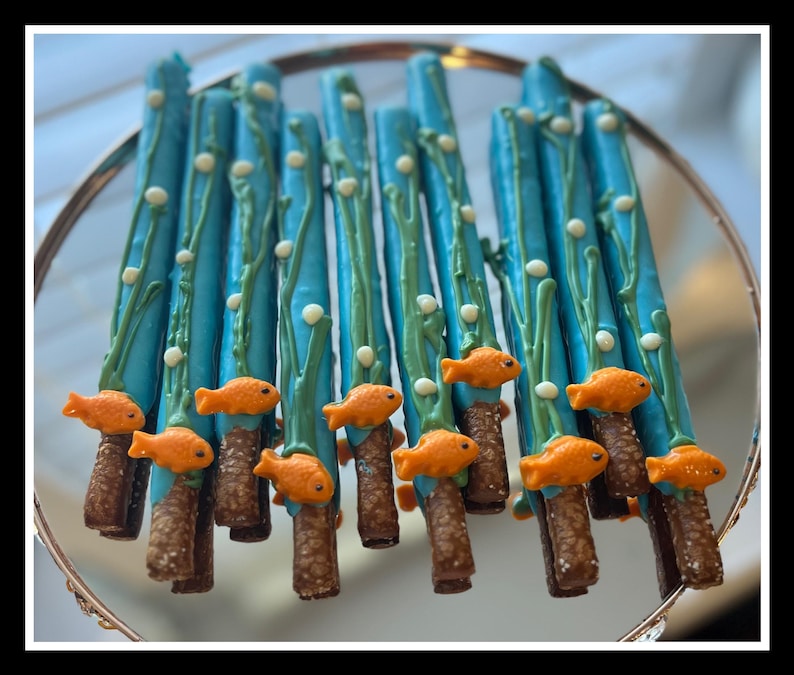 Fish Chocolate Pretzels: Sea Themed Party Favors - Etsy