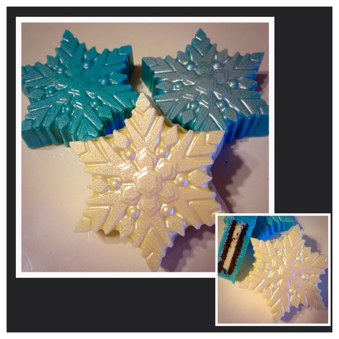 Snowflake Chocolate Covered Oreos - Set of 12 Shimmer Snowflake - Etsy