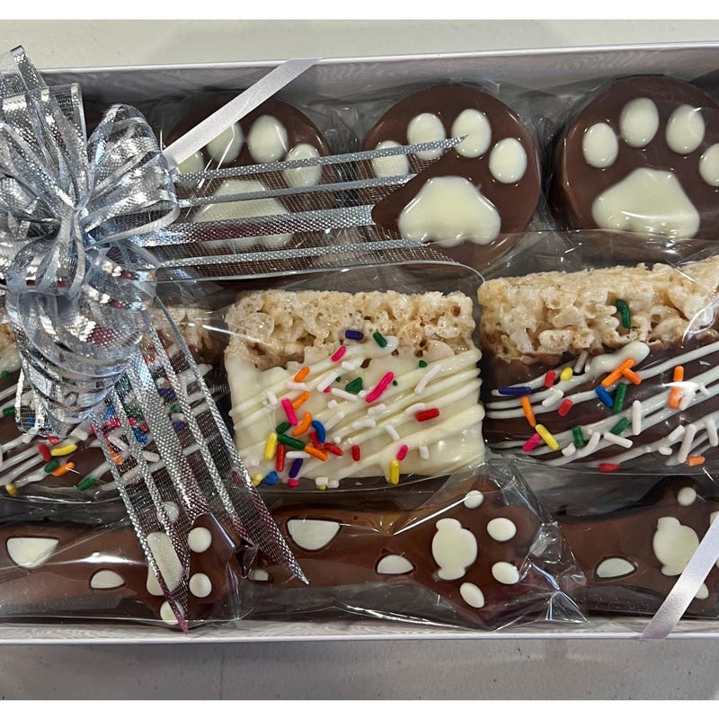 Cat Chocolate Gift Box - 60+ Gift Ideas for 2026