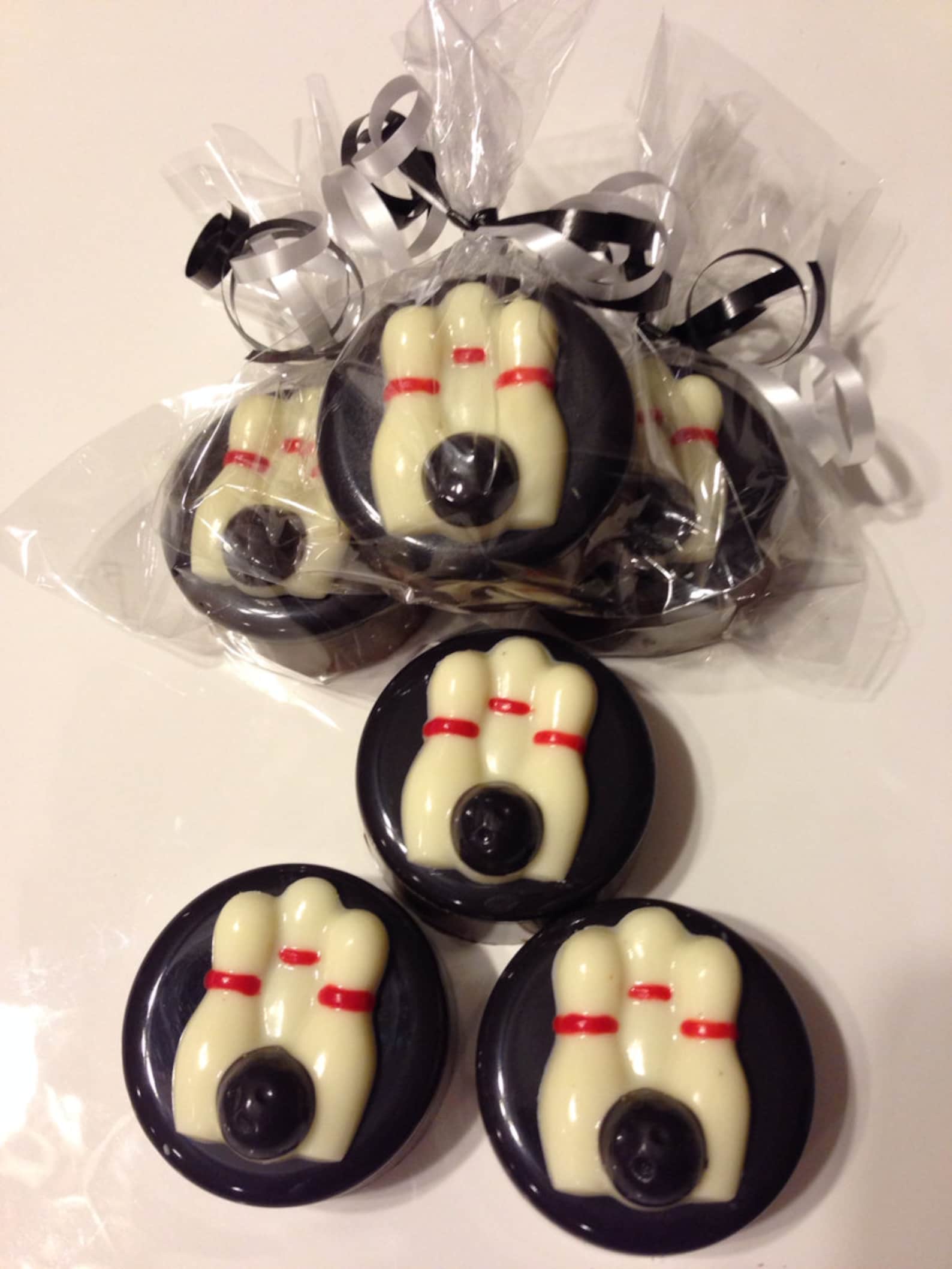 Bowling Chocolate Covered Oreos: Bowling Ball & Pin Party Favors (set ...