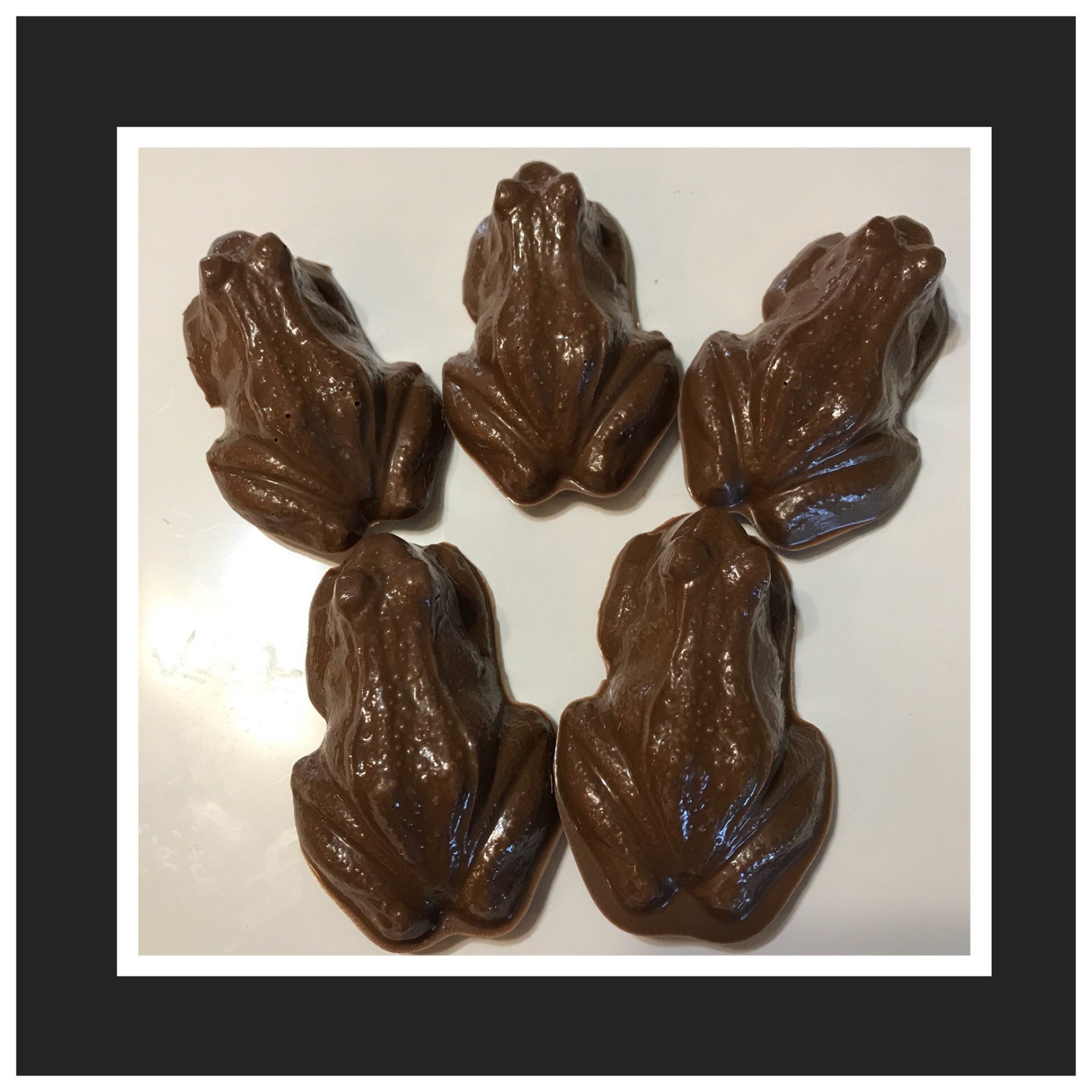 Frog Chocolates - Solid Chocolate Frog Favors - Etsy
