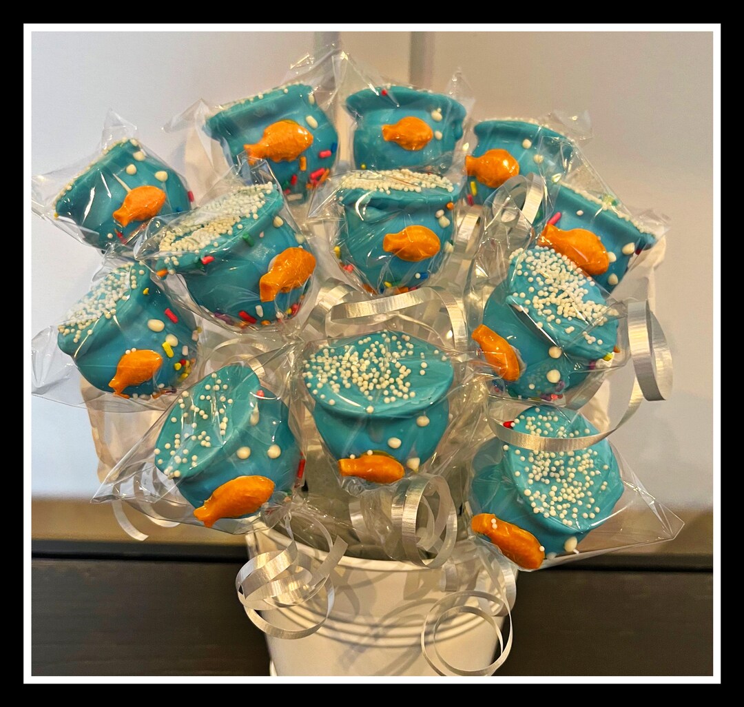 Fish Chocolate Pretzel, Sea Themed Chocolate, Fish Themed Chocolate ...