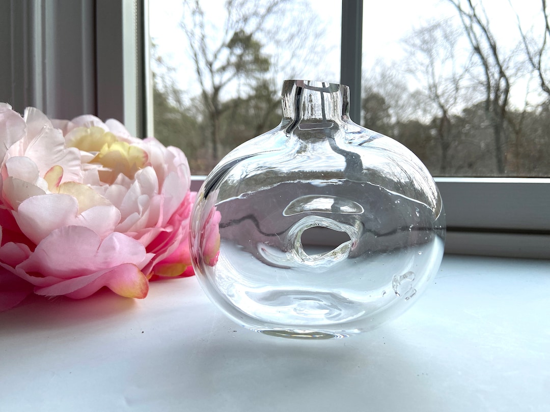 Hand-blown Glass Donut Bud Vase: Shabby Chic Decor (discounted) - Etsy
