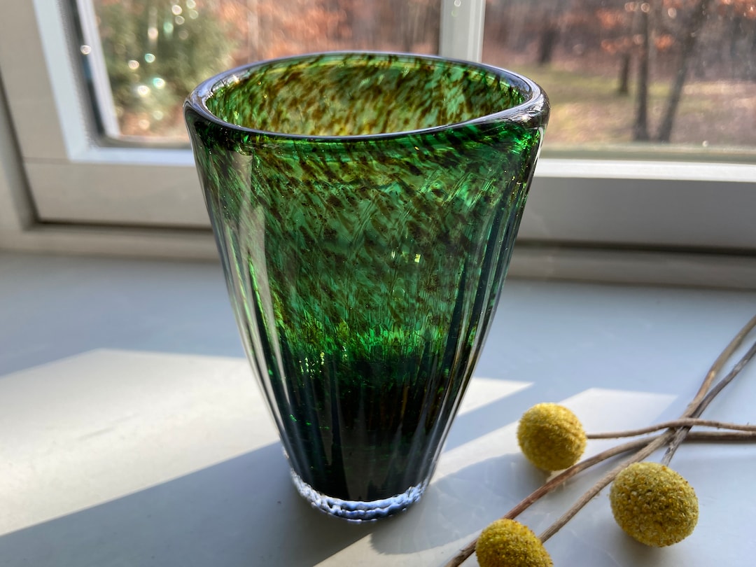 Emerald Green Ridged Vase, Handblown Glass, Hand Blown Vase, Textured ...