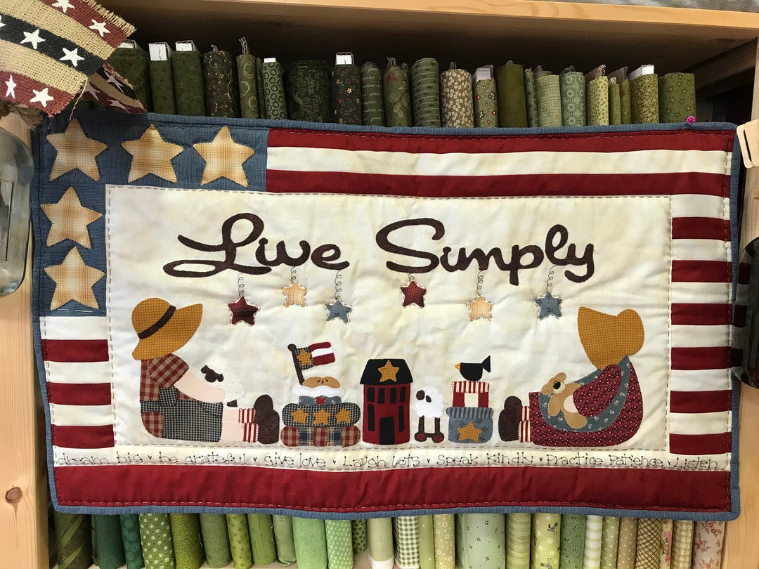 Live Simply Sewing Pattern in Italian and Spanish - Etsy