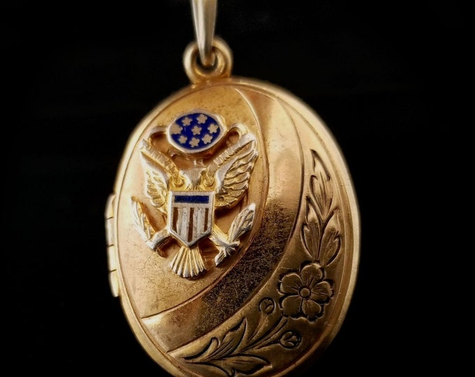 Vintage United States Army Oval Photo Locket, 1 3/8 Inch Tall, Yellow ...