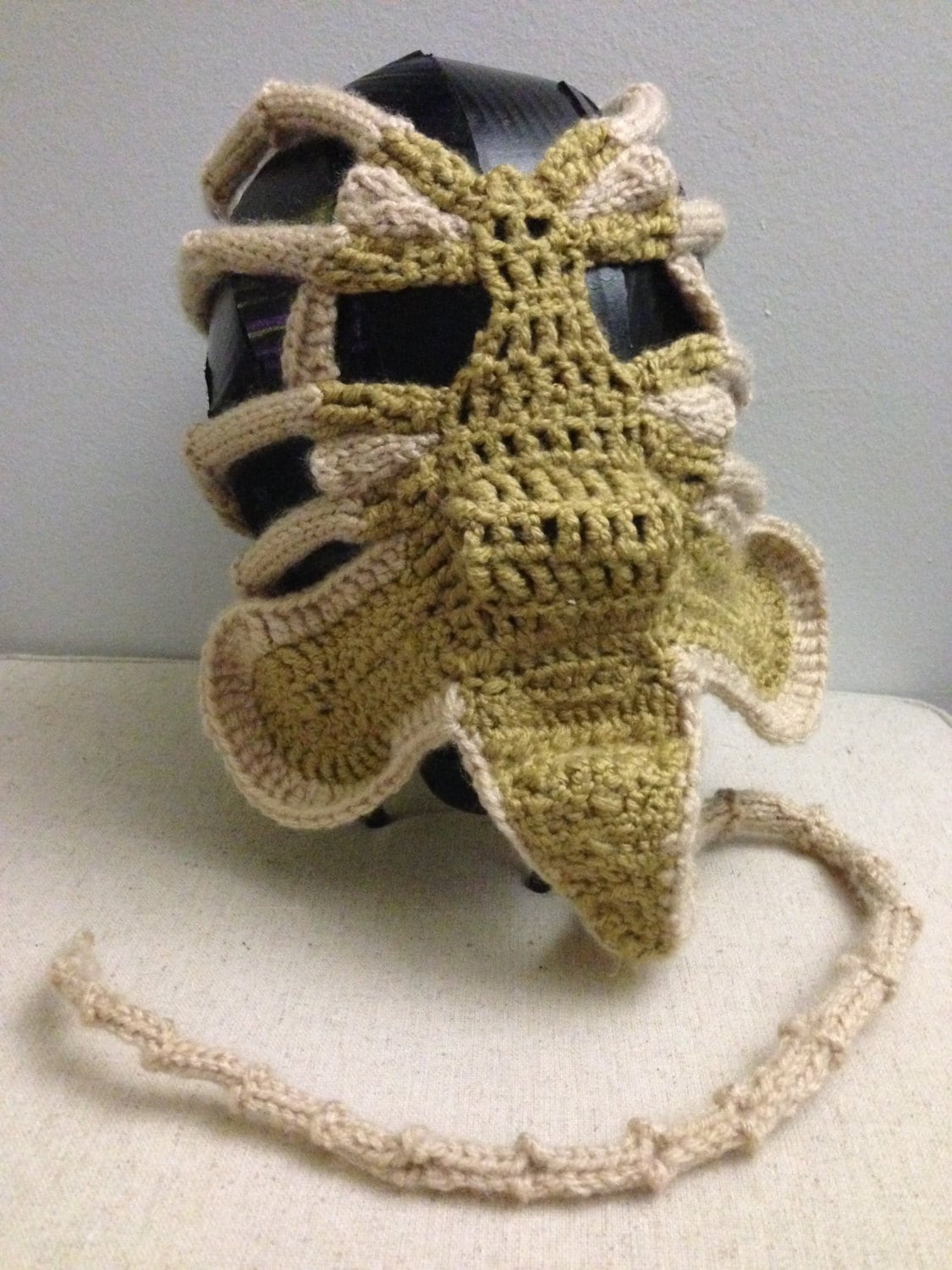 Xenomorph Alien Facehugger Face Warmer PDF Pattern - Etsy Canada
