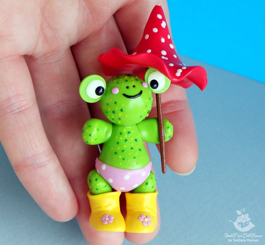 Miniature Frog. Handmade, Polymer Clay. Dollhouse. Miniature Figurine ...