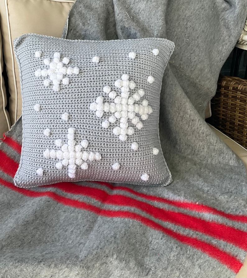Christmas Crochet Pattern Pillow Snowflake Let It Snow Day - Etsy