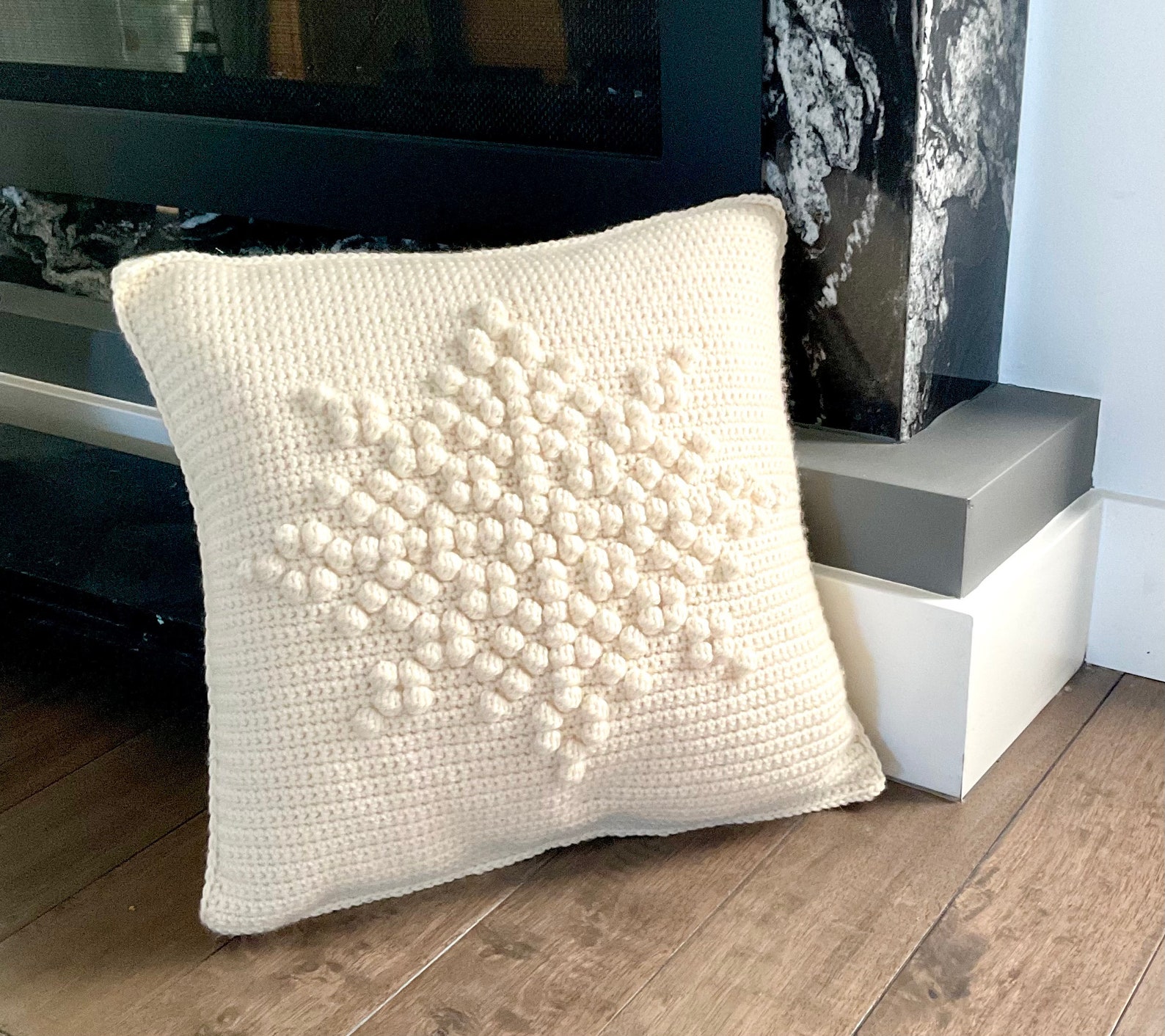 Christmas Crochet Pillow Pattern Snowflake Crochet Pillow DIY - Etsy