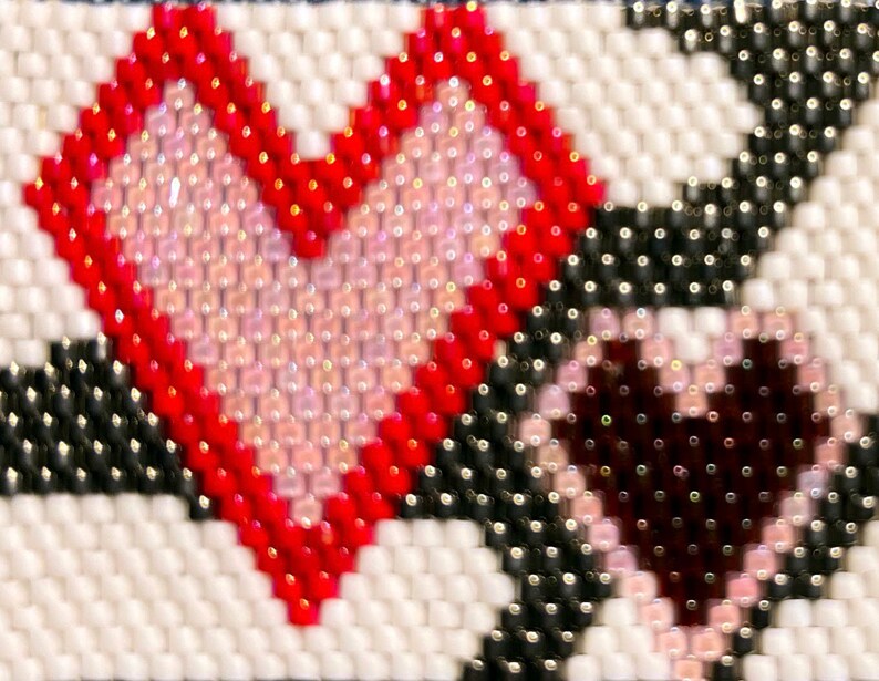 Peyote Stitch Pattern, Bracelet Design, Peyote Stitch, Heart Pattern ...