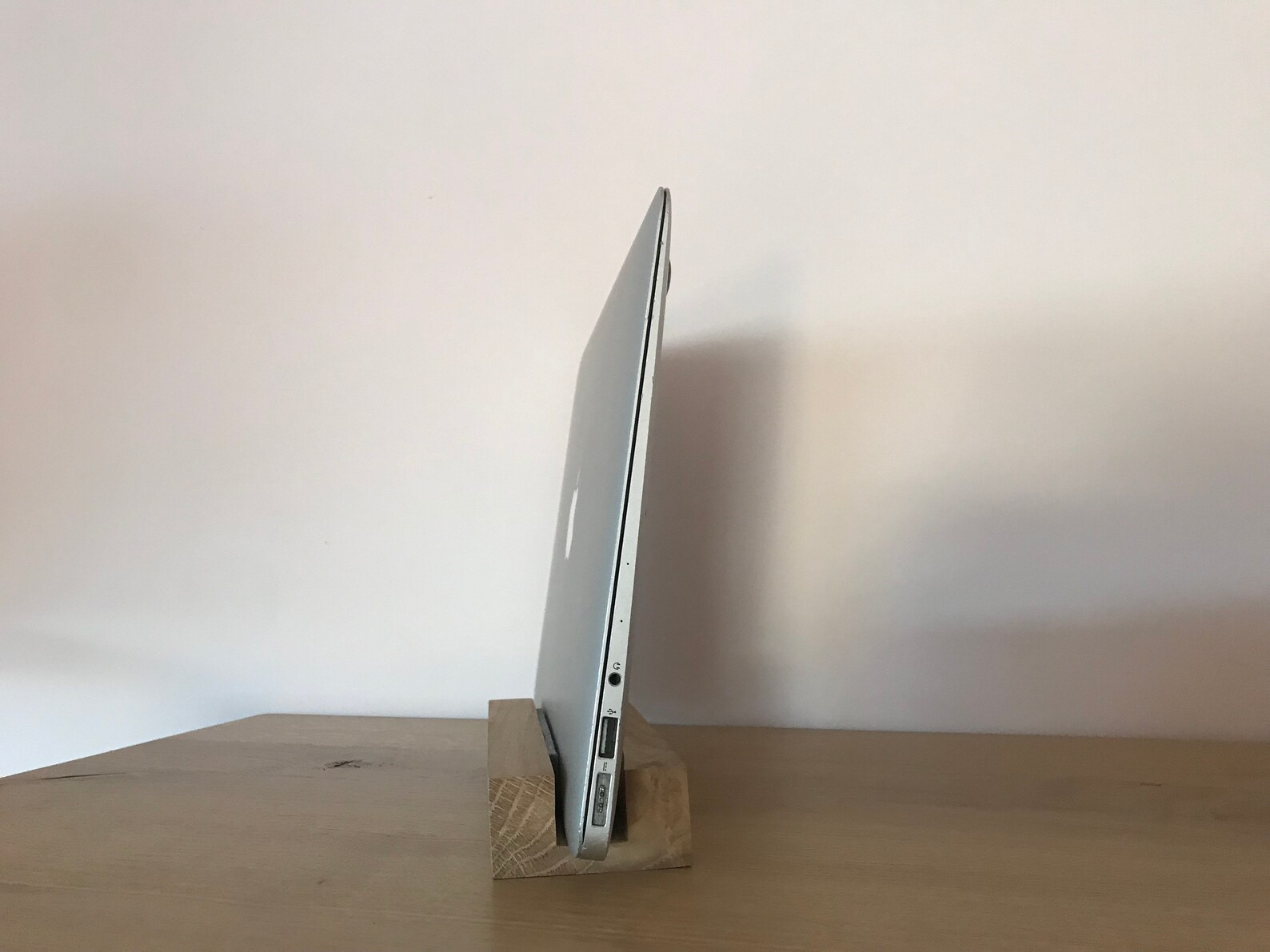 Practical Laptop Stand in an Elegant and Timeless Design. - Etsy