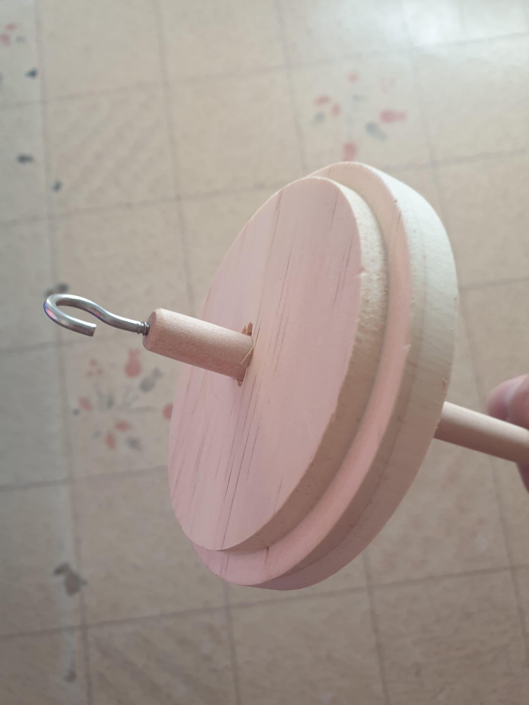 Top whorl drop spindle for spinning fibres | Etsy