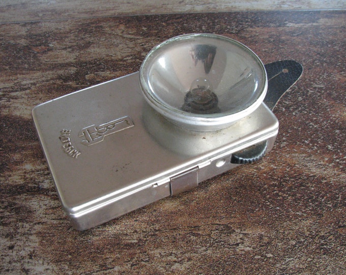 Working Military Flashlight Silver Tone Pocket Lamp Flash Military ...