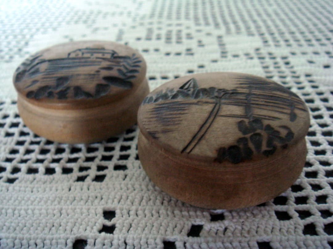 Vintage Compact Powder Boxes With Lids 2 Pcs in Set Wooden Cases ...