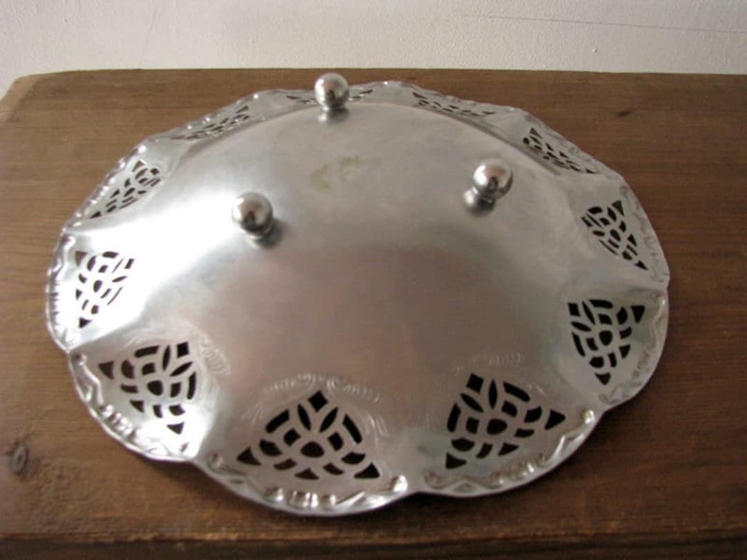 Vintage Silver Plated Filigree Plate / Round Serving Tray / Footed ...