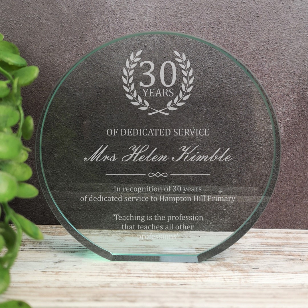 Personalised Glass Employee Award, Retirement Appreciation, for Manager , Staff ,retirement ...